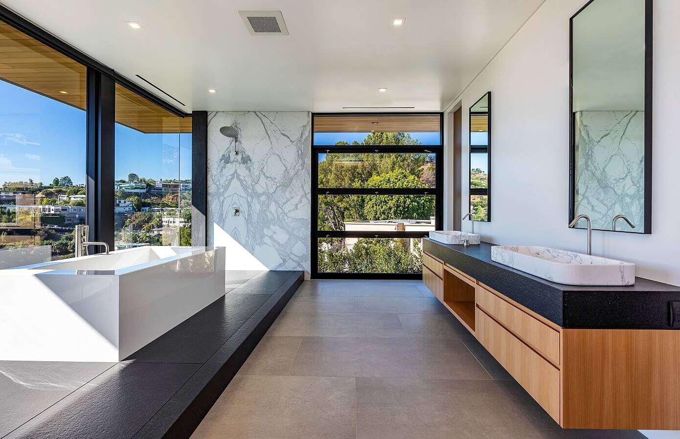 010-hollywood-hills-michael-fullen-design-group | HomeAdore