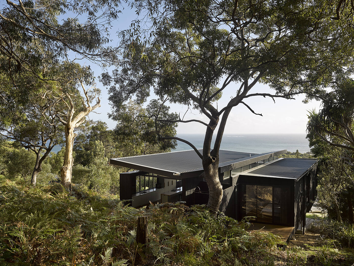 002-baker-boys-beach-house-refreshdesign | HomeAdore