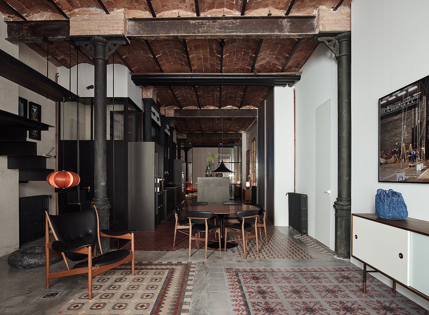 Conversion of an Old Textile Warehouse by Estudio Vilablanch | HomeAdore